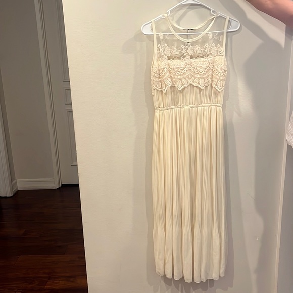 Darling | Dresses | Darling Maxi Dress | Poshmark